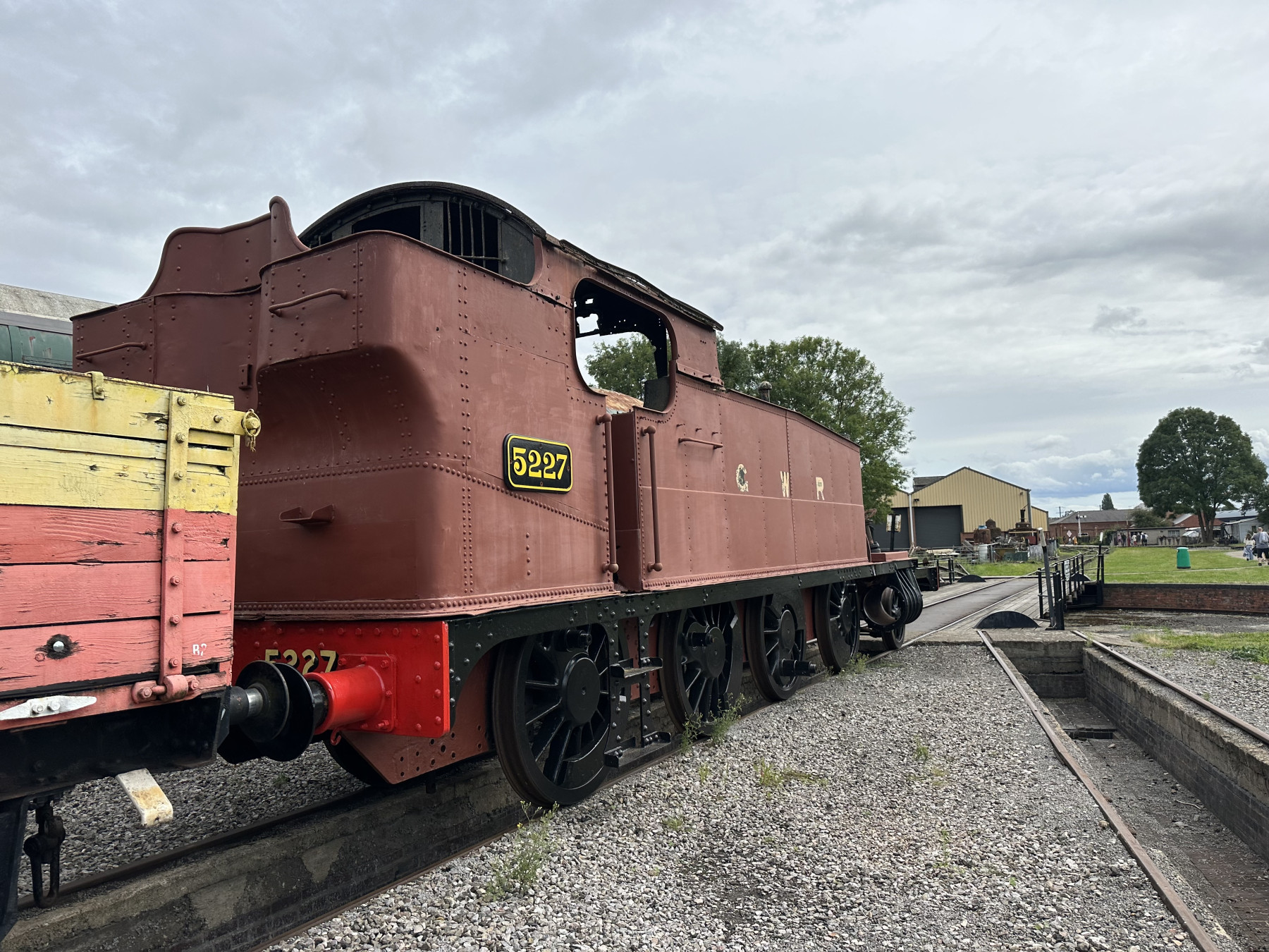 Photo of 5227 steam at Didcot Railway Centre — trainlogger