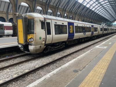 387301 - Class 387 / AC and AC/DC electric multiple unit sets — trainlogger