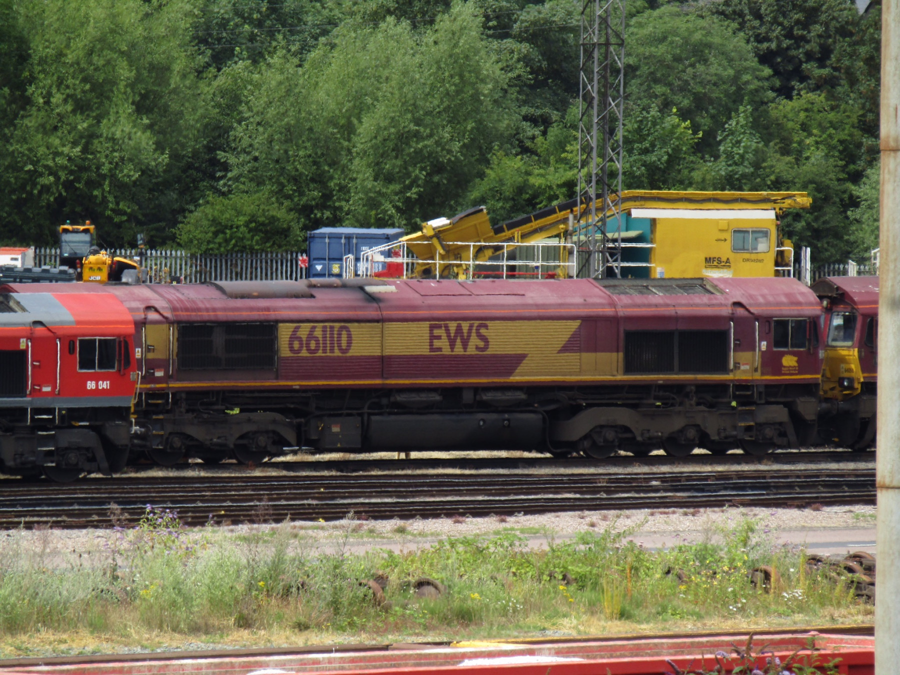 Photo of 66110 at Toton TMD — trainlogger