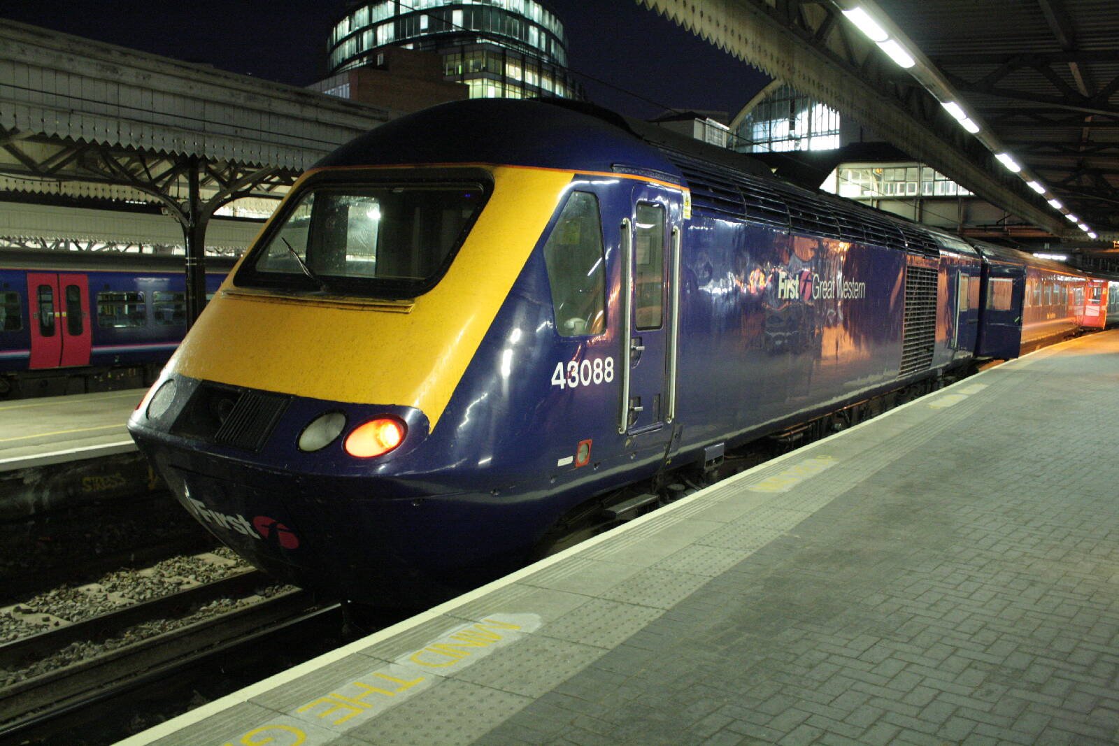 Photo of 43088 at London Paddington — trainlogger