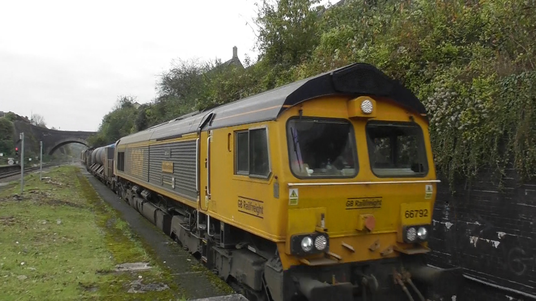 Photo of 66792 at Parson Street — trainlogger