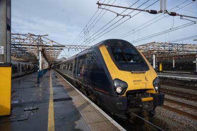 221102 - Class 221 / Diesel electric multiple unit sets — trainlogger