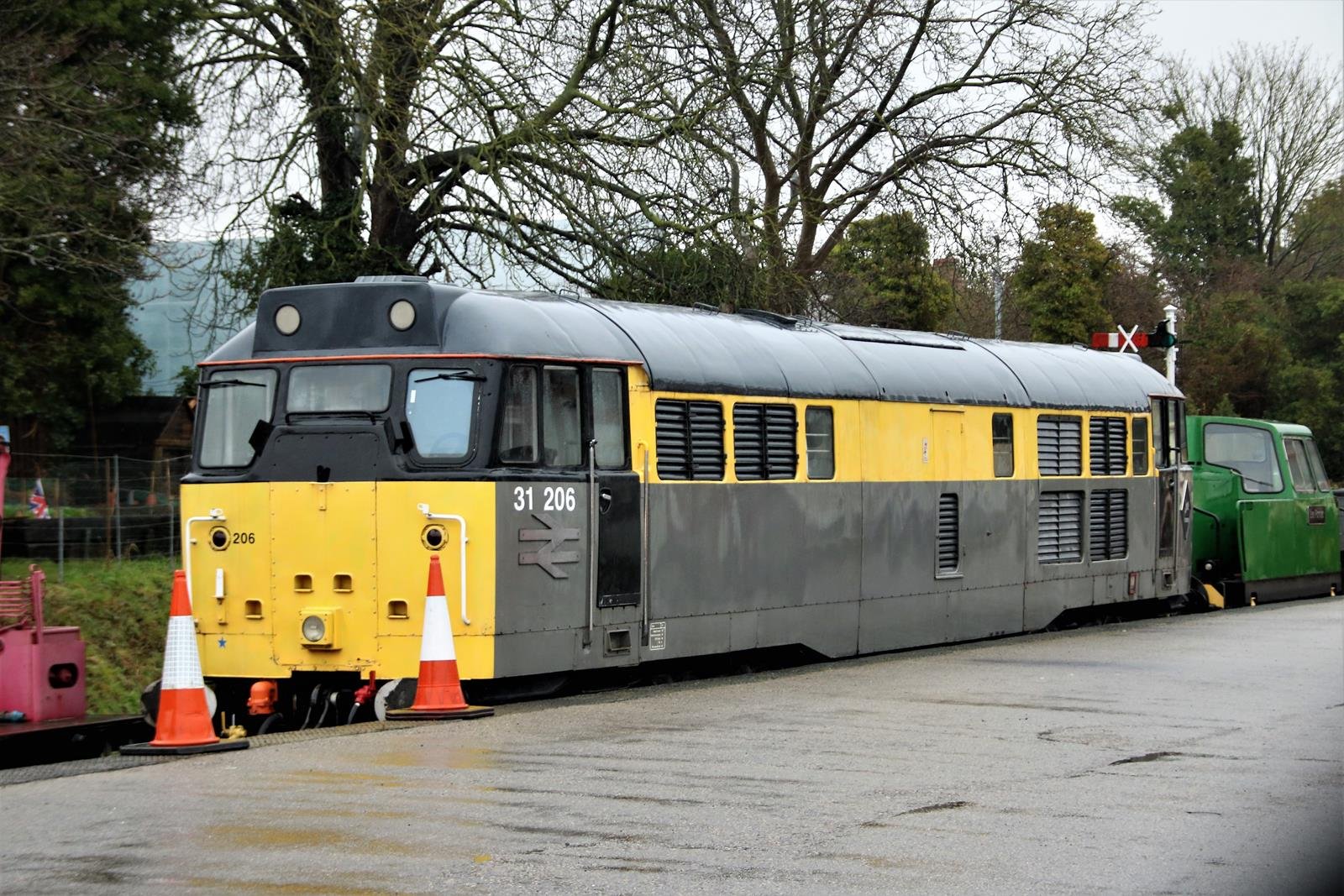 Photo of 31206 at Rushden, Higham & Wellingborough Railway — trainlogger