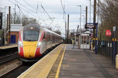 800109 - Class 800 / High-speed multiple unit / fixed formation sets ...