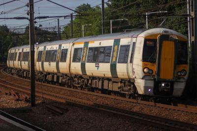 387128 - Class 387 / EMUs — trainlogger