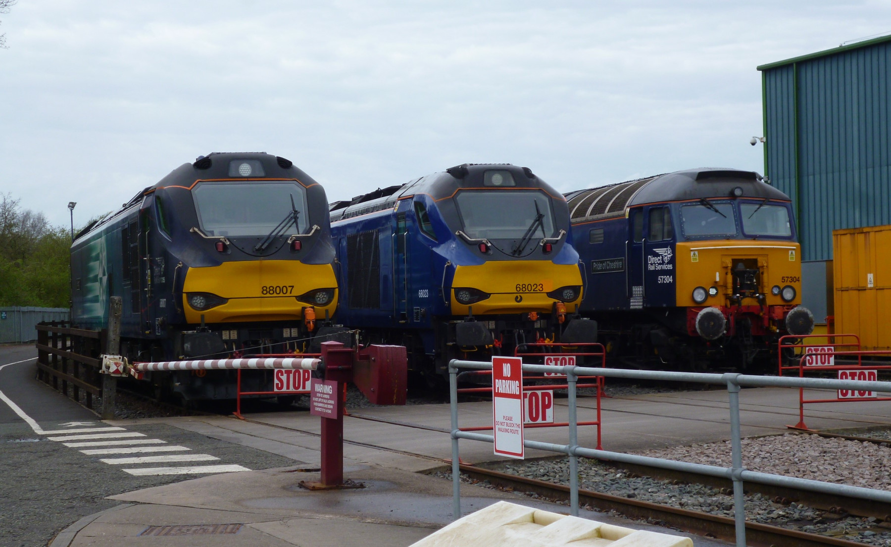 Photo of 57304, 68023 and 88007 at Crewe Gresty Bridge DRS Depot ...