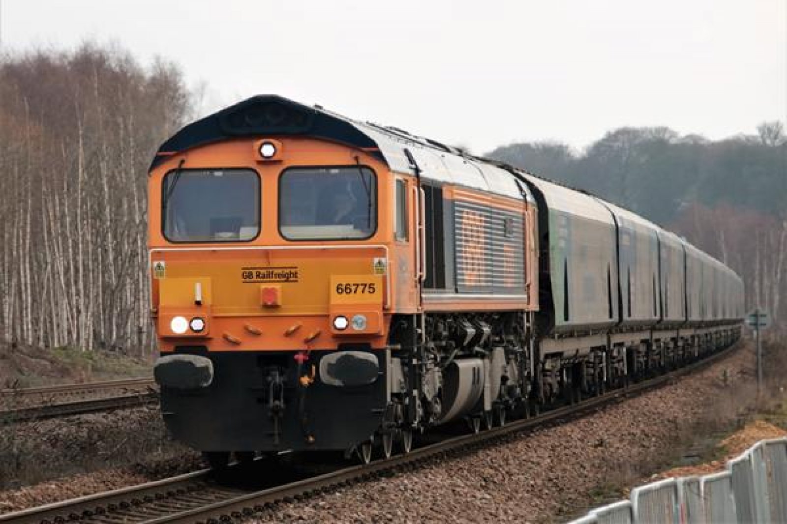 Photo of 66775 at Mirfield — trainlogger