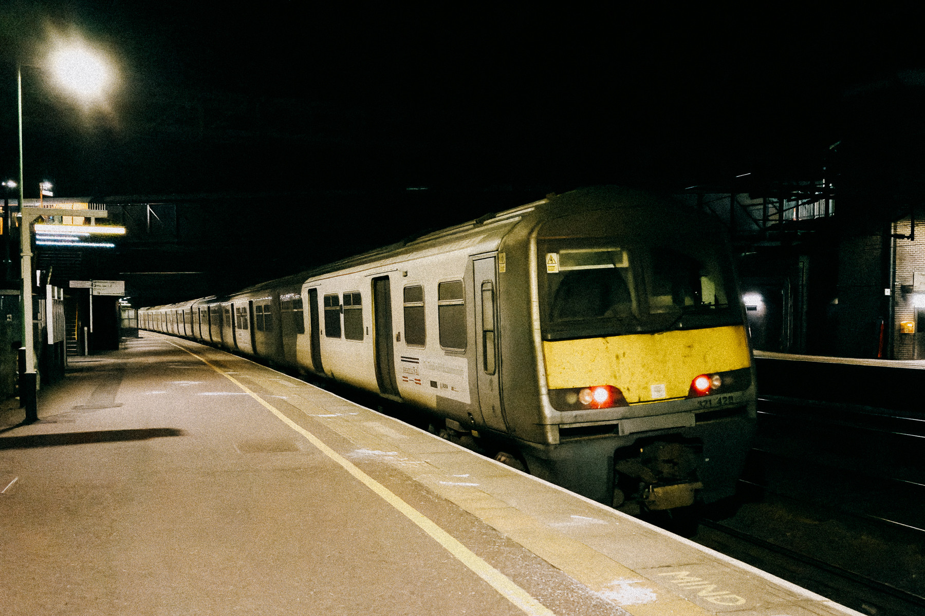 Photo of 321428 at Lichfield Trent Valley — trainlogger