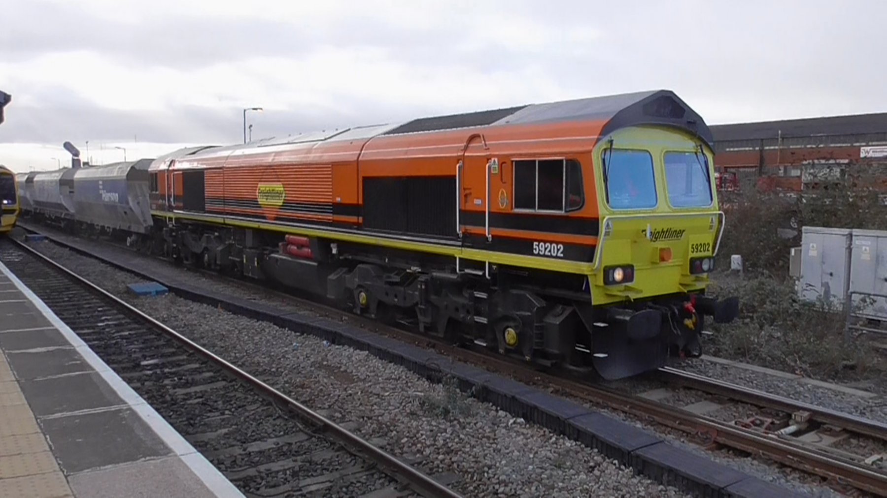 Photo of 59202 at Westbury — trainlogger