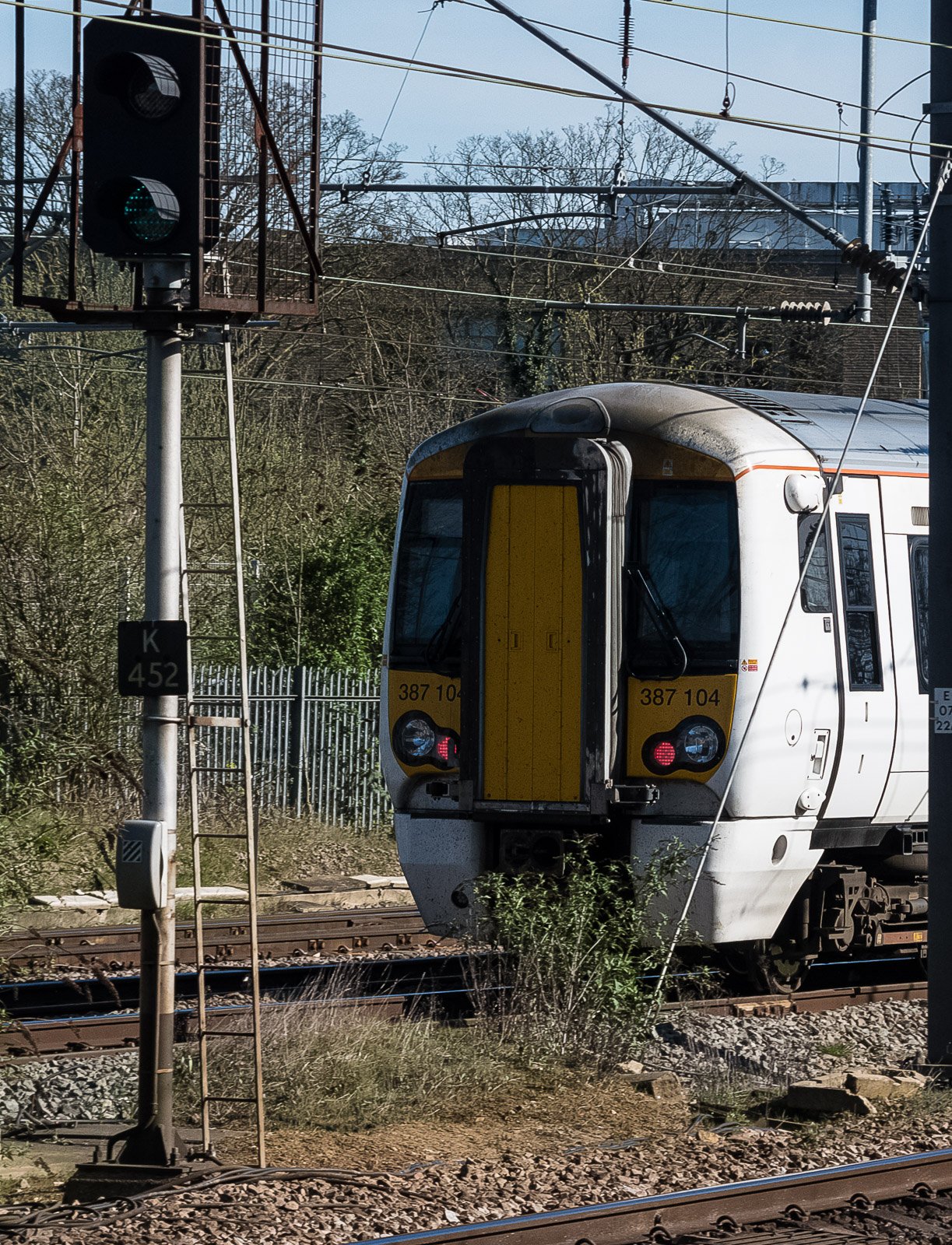 Photo of 387104 at Alexandra Palace — trainlogger