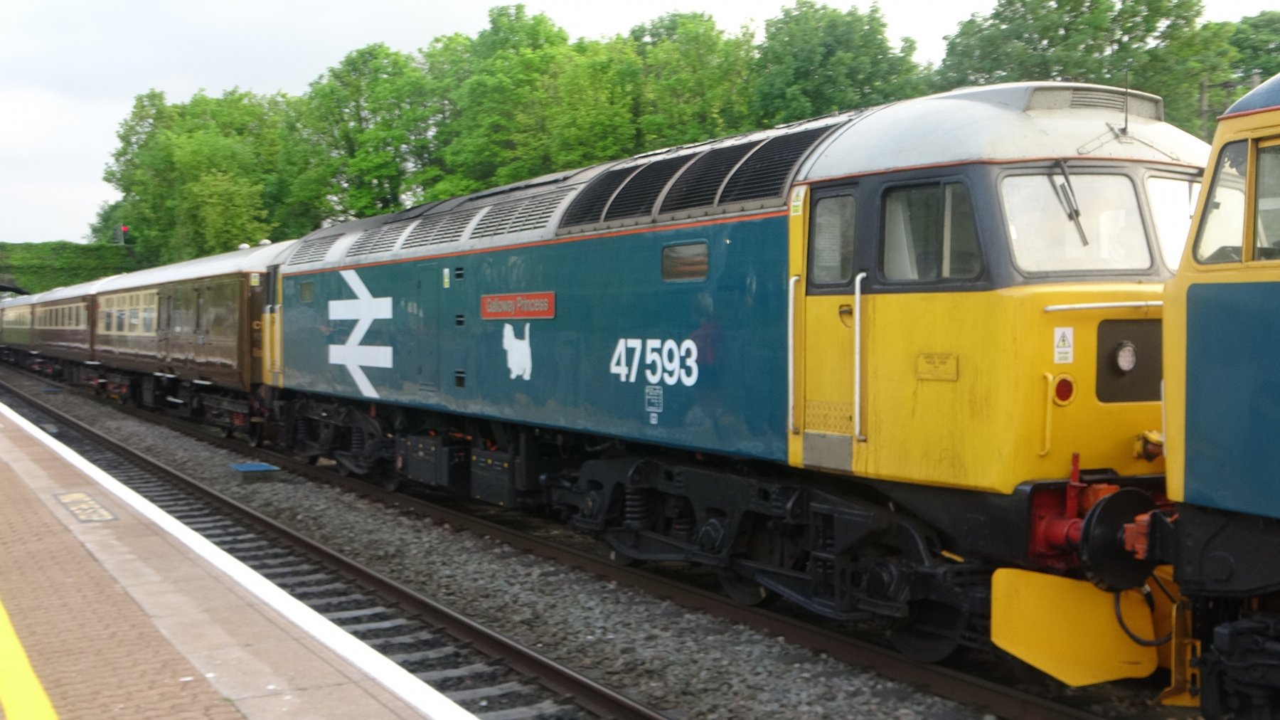 Photo of 47593 at Yate — trainlogger