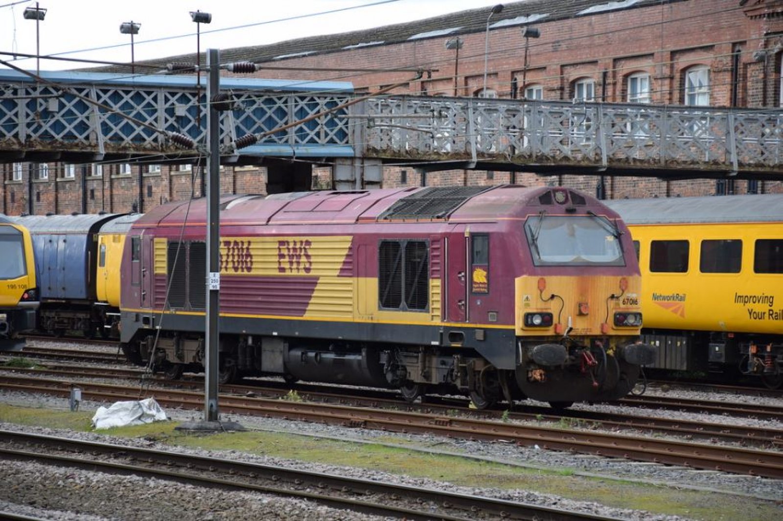 Photo of 67016 at Doncaster West Yard — trainlogger