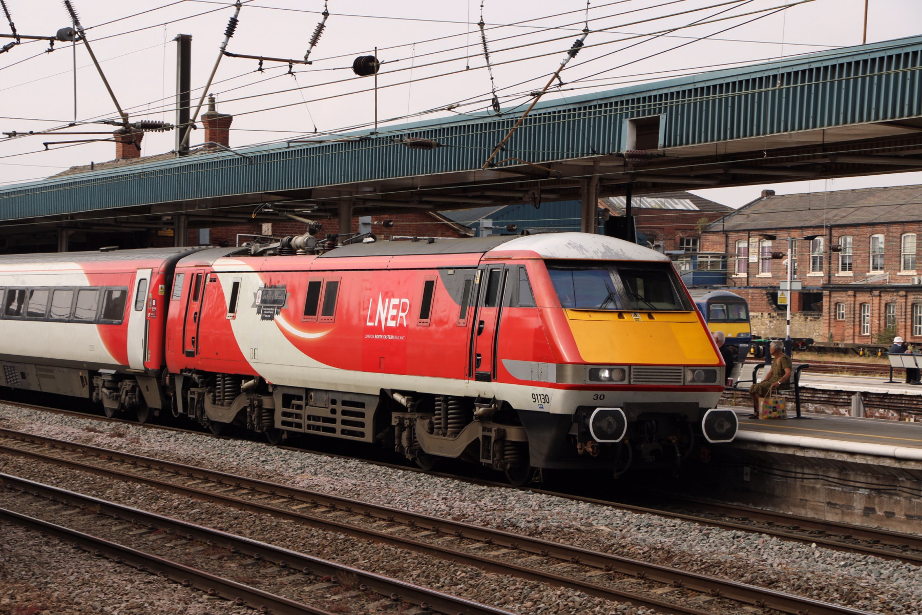 Photo of 91130 at Doncaster — trainlogger