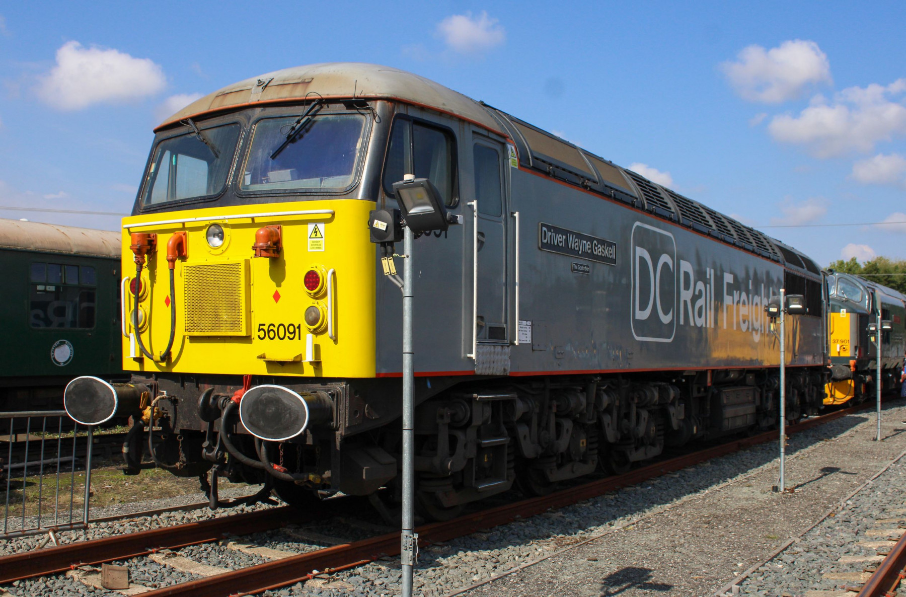 Photo of 56091 at Barrow Hill — trainlogger