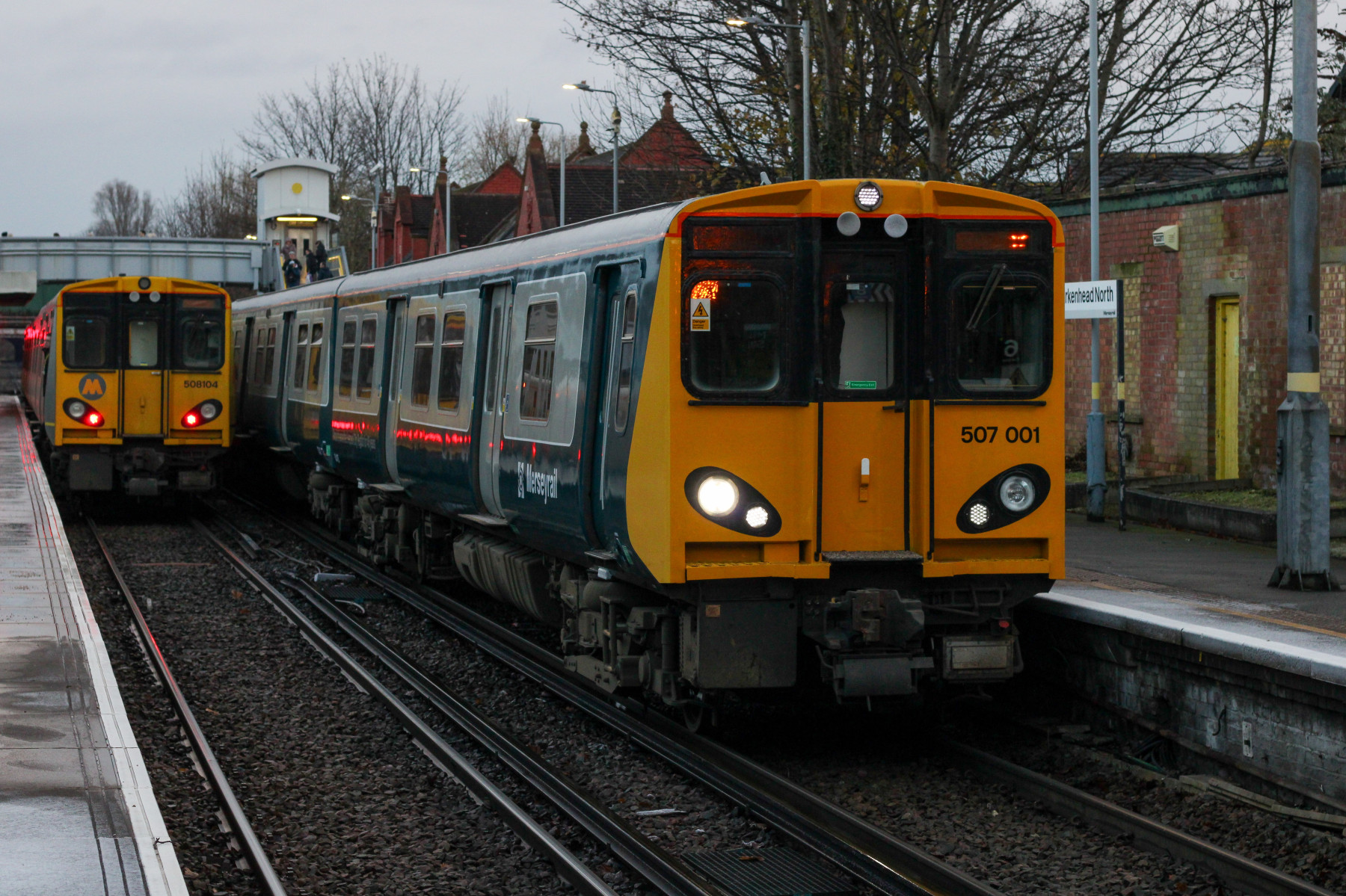 Photo of 507001 at Birkenhead North — trainlogger