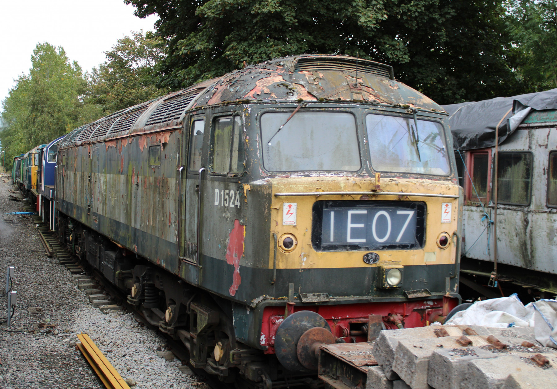 Photo of D1524 at Embsay & Bolton Abbey Steam Railway - Embsay MPD ...