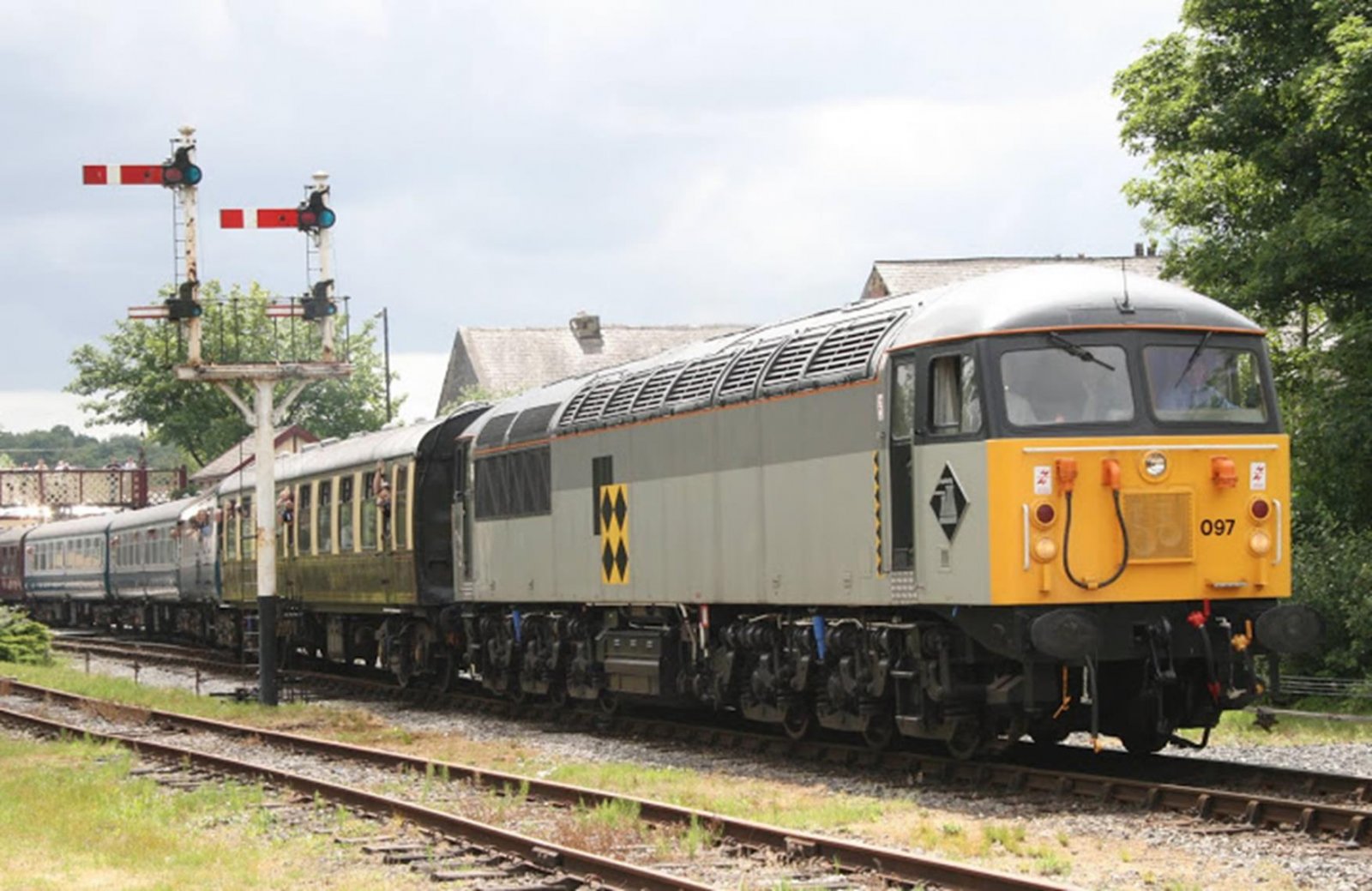 Photo of 56097 at East Lancashire Railway - Ramsbottom — trainlogger