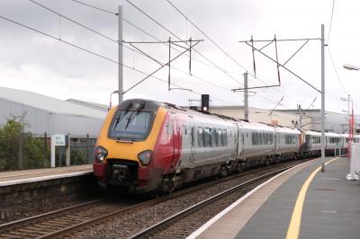 221143 - Class 221 / Diesel electric multiple unit sets — trainlogger