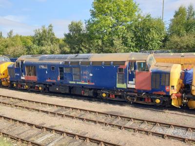 37422 - Class 37 / Locomotives — trainlogger