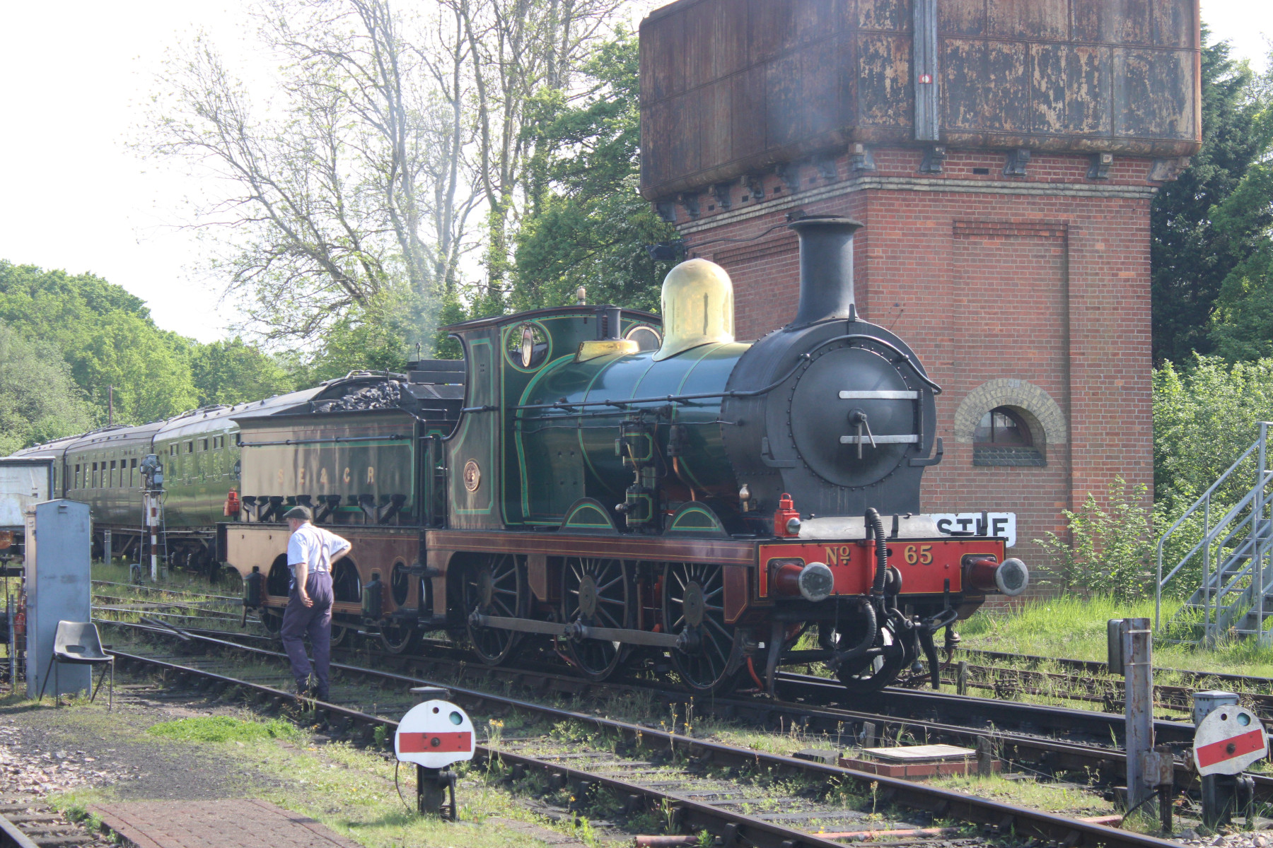 Photo of SECR 65 steam at Bluebell Railway - Sheffield Park — trainlogger