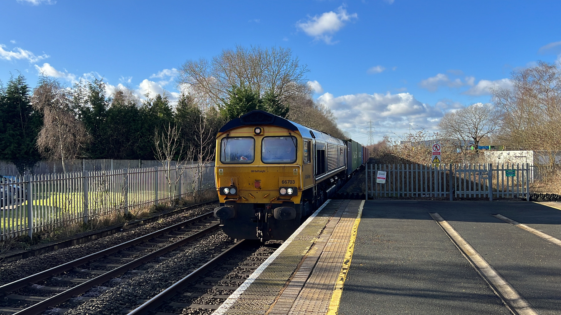 Photo of 66703 at Water Orton — trainlogger
