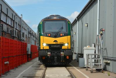 93009 - Class 93 / Locomotives (AC electric) — trainlogger