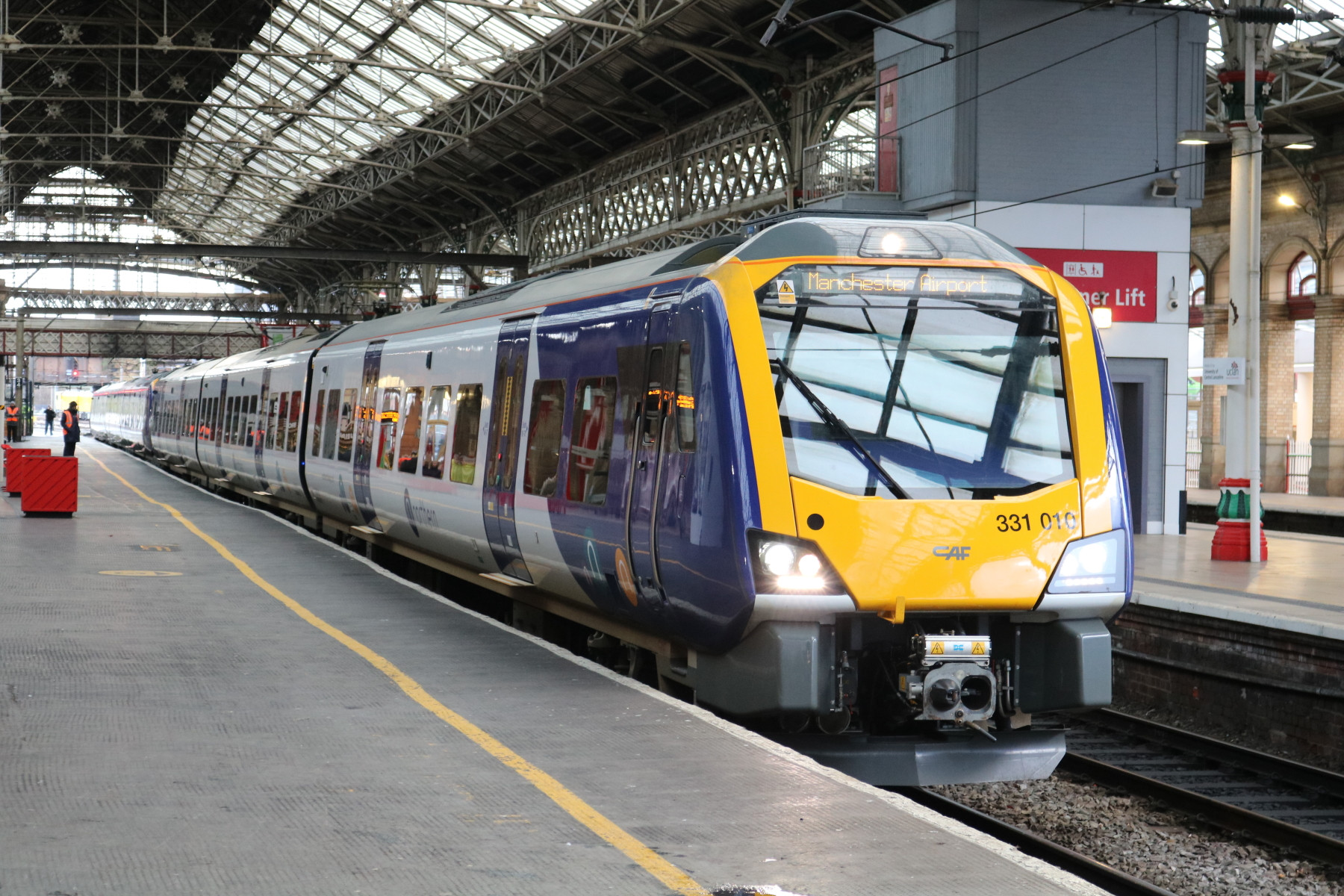 Photo of 331010 at Preston — trainlogger