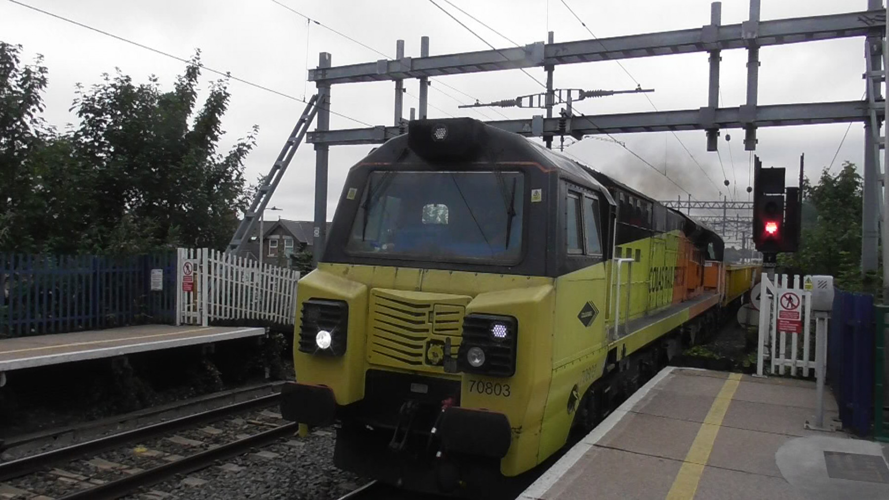 Photo of 70803 at Reading West — trainlogger