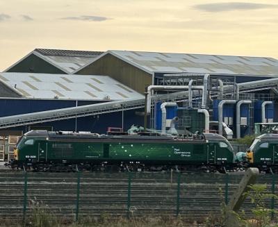 93002 - Class 93 / Locomotives (AC electric) — trainlogger