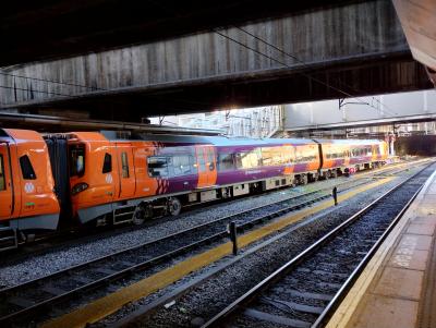 196002 - Class 196 / Diesel mechanical / hydraulic multiple unit sets ...