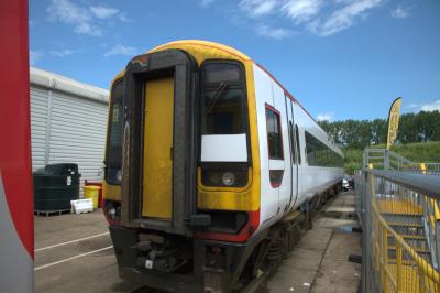 159102 - Class 159 / Diesel mechanical / hydraulic multiple unit sets ...