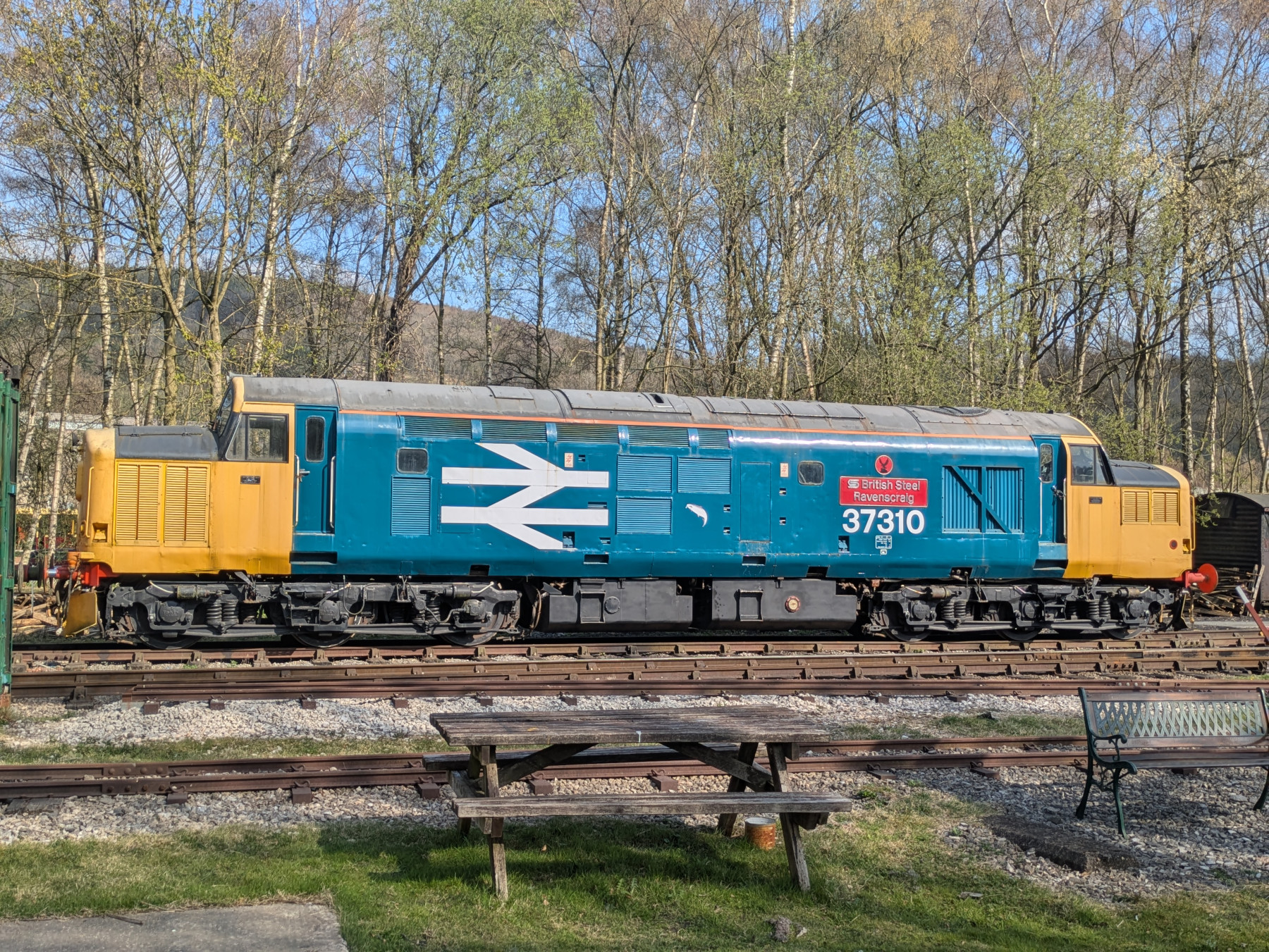 Photo of 37310 at Peak Rail — trainlogger