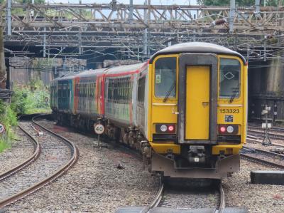 153323 - Class 153 / DMUs — trainlogger