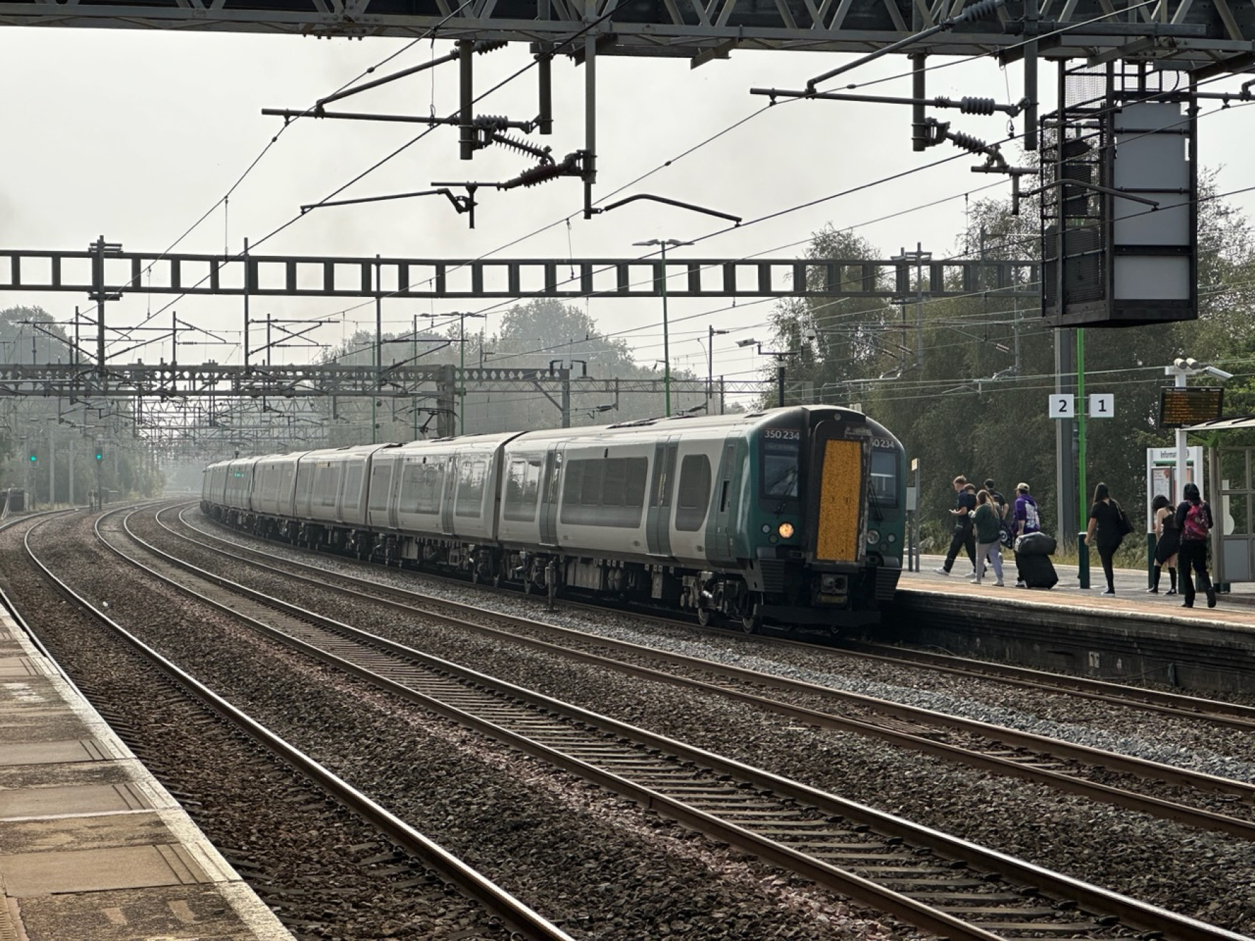 Photo of 350234 at Rugeley Trent Valley — trainlogger