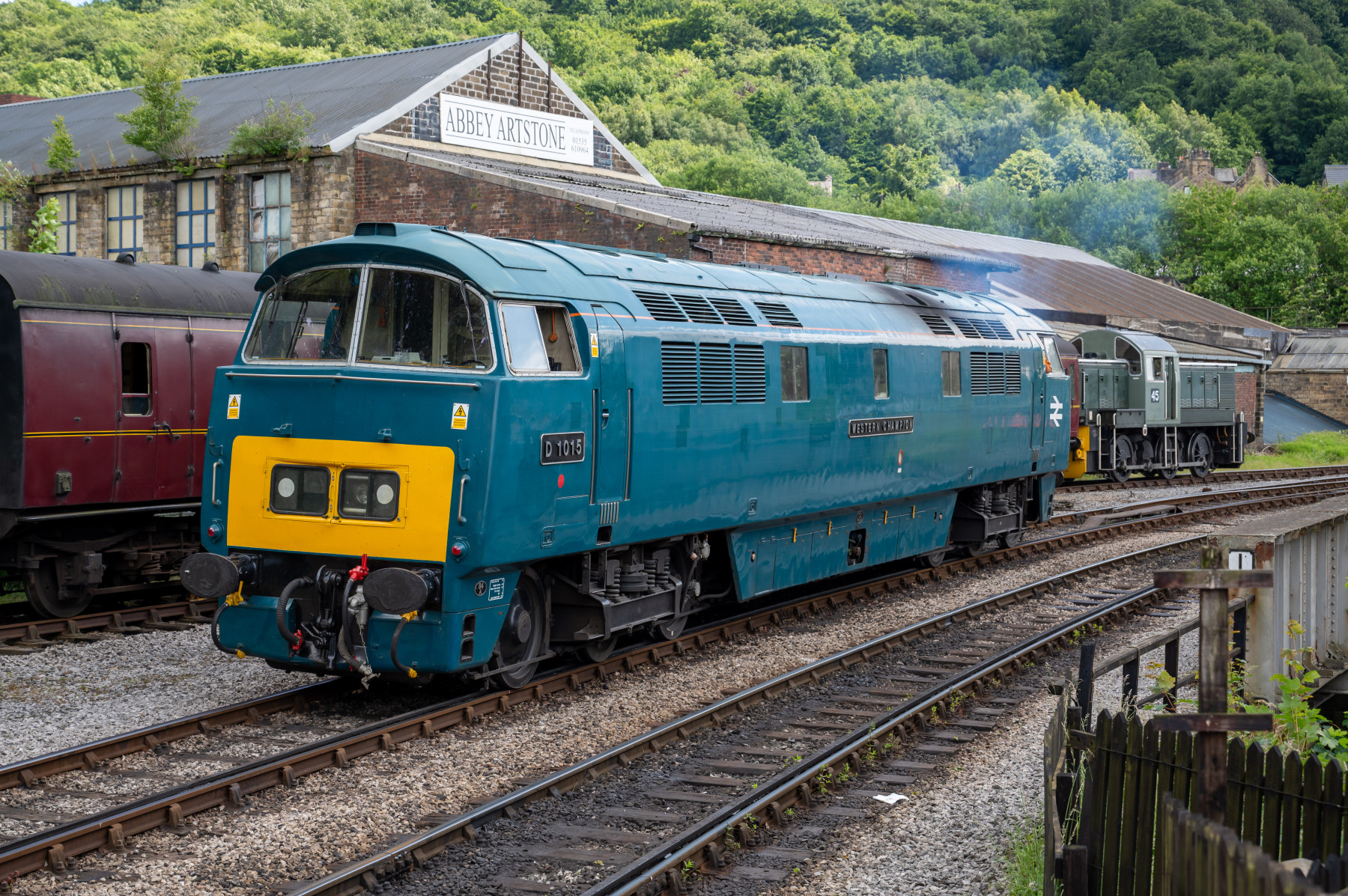 Photo of D1015 at Keighley & Worth Valley Railway - Keighley — trainlogger
