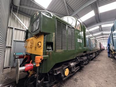 D6700 - Class 37 / Locomotives — trainlogger