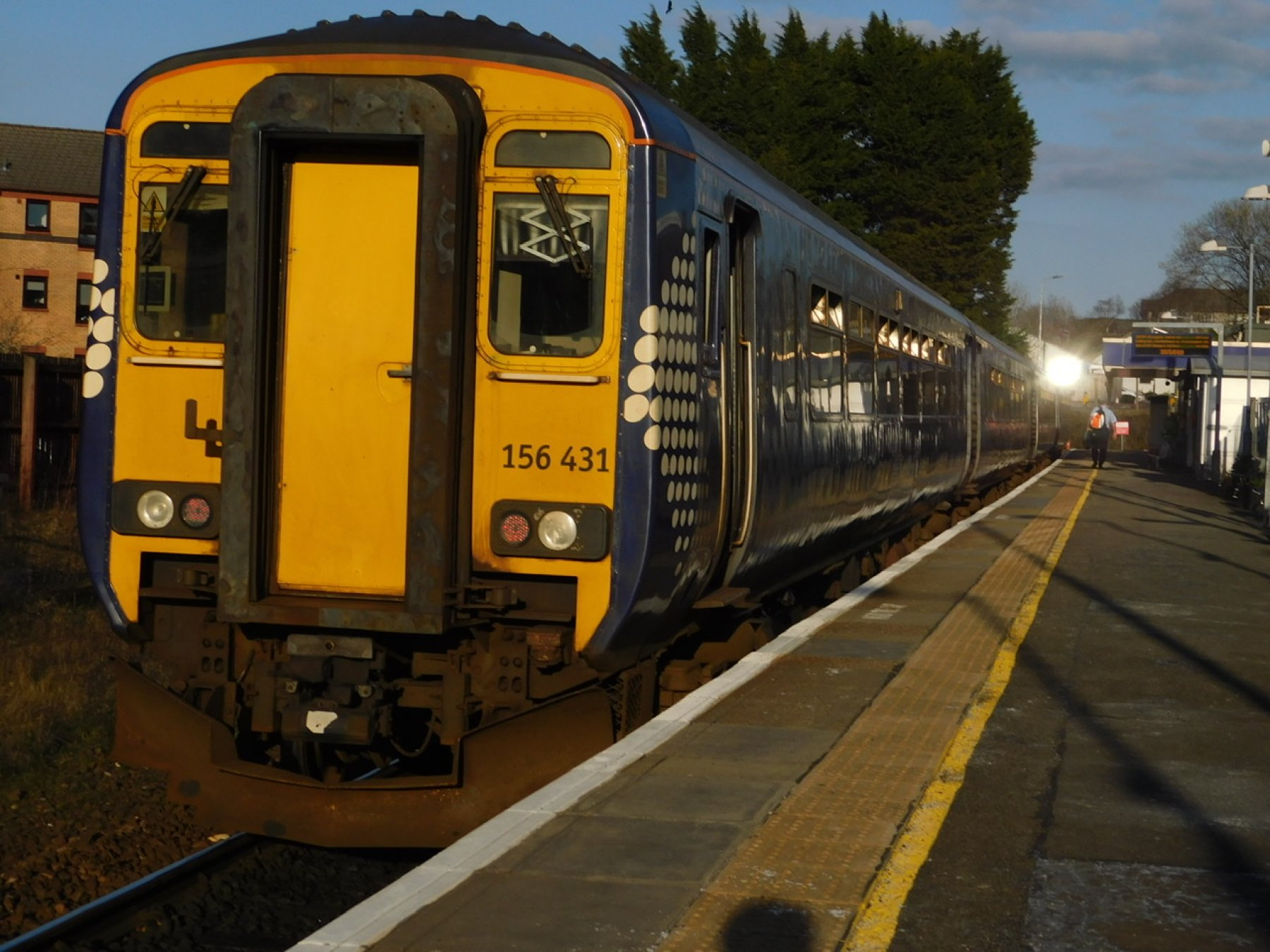 Photo of 156431 at East Kilbride — trainlogger
