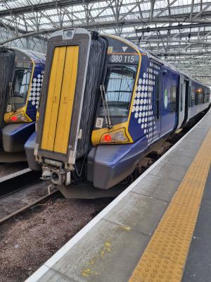 Class 380 - Siemens Desiro UK — trainlogger