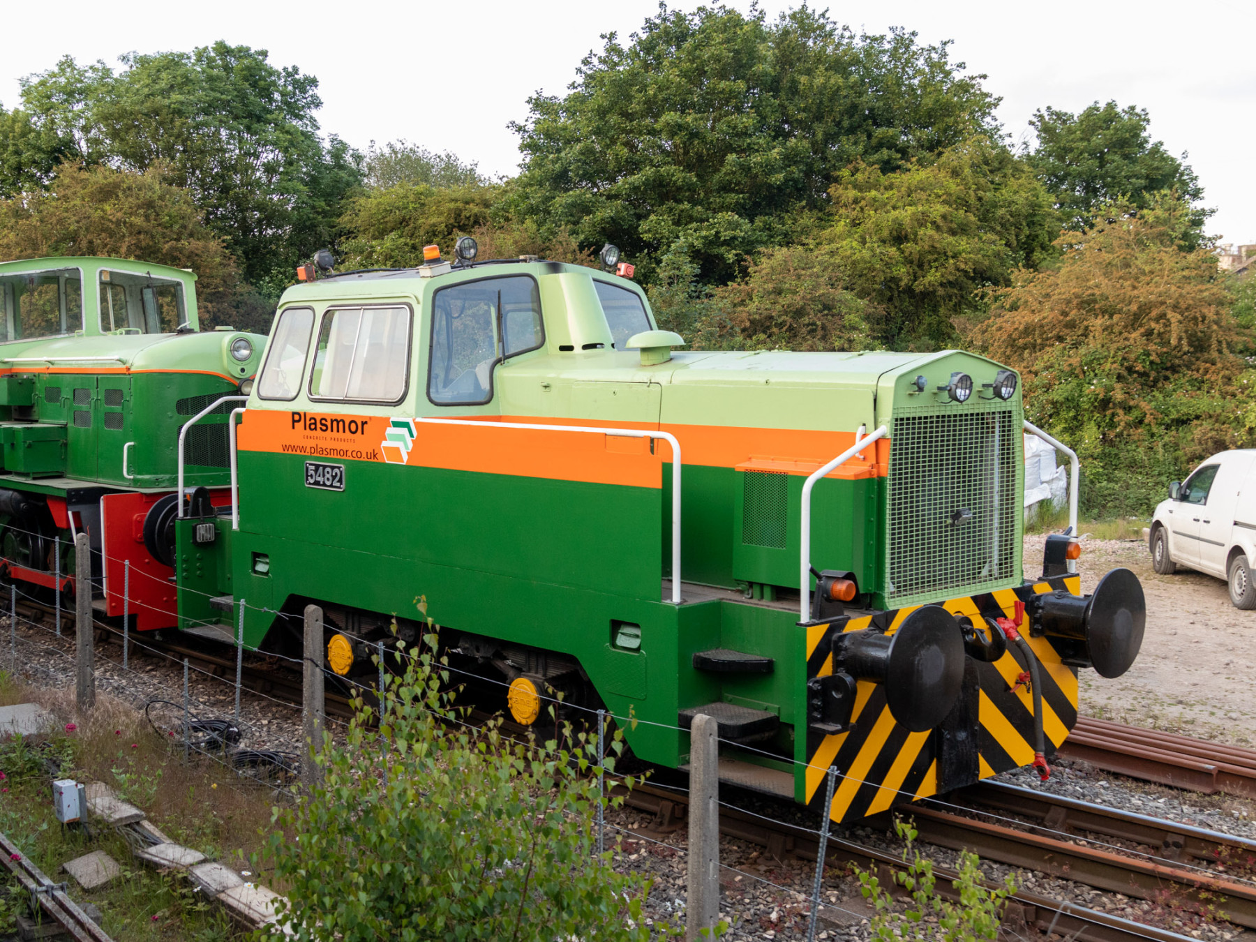 Photo of Plasmor 5482 at Great Heck - Plasmor — trainlogger