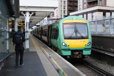 171201 - Class 171 / Diesel mechanical / hydraulic multiple unit sets ...