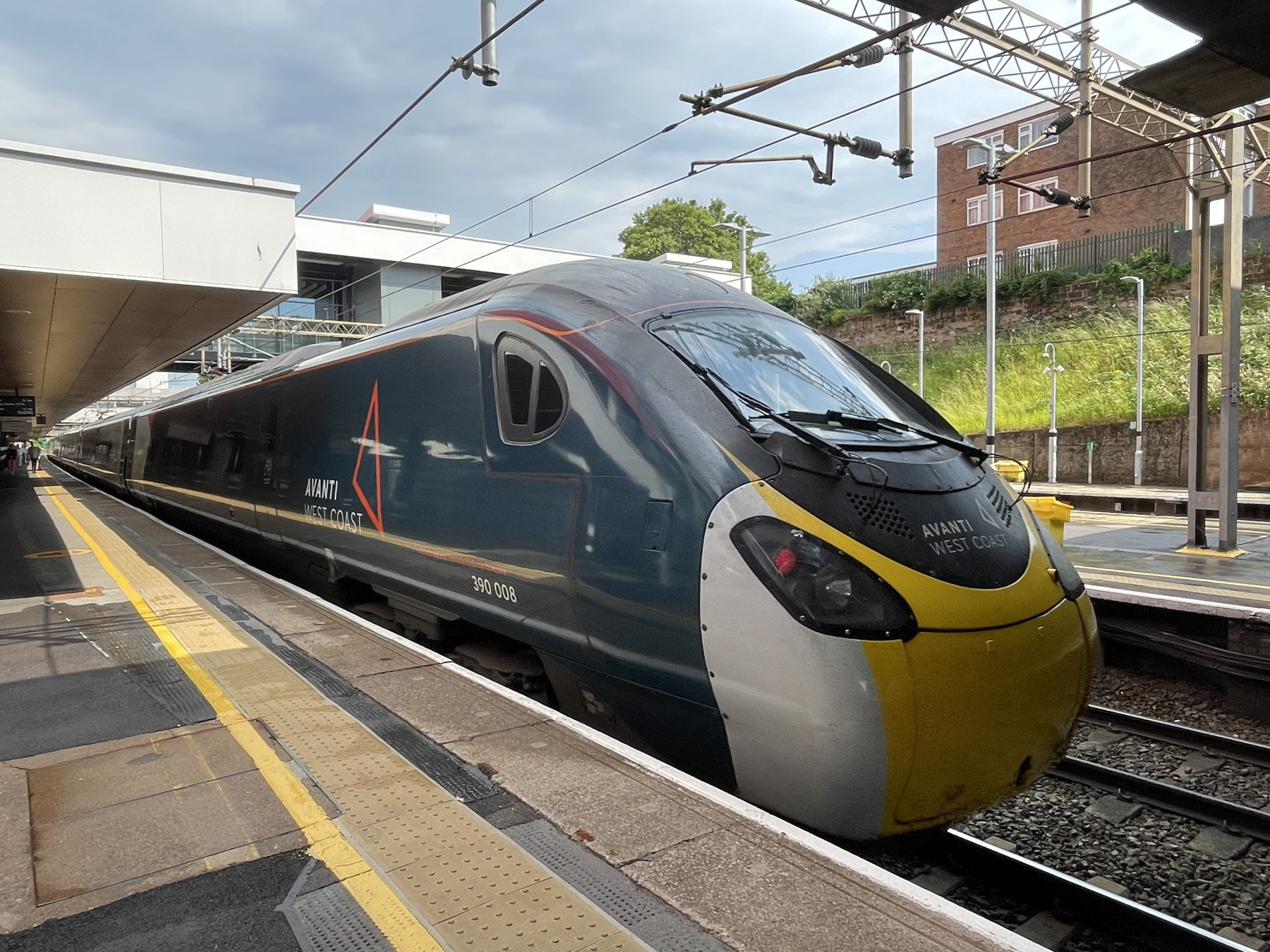 Photo of 390008 at Coventry — trainlogger