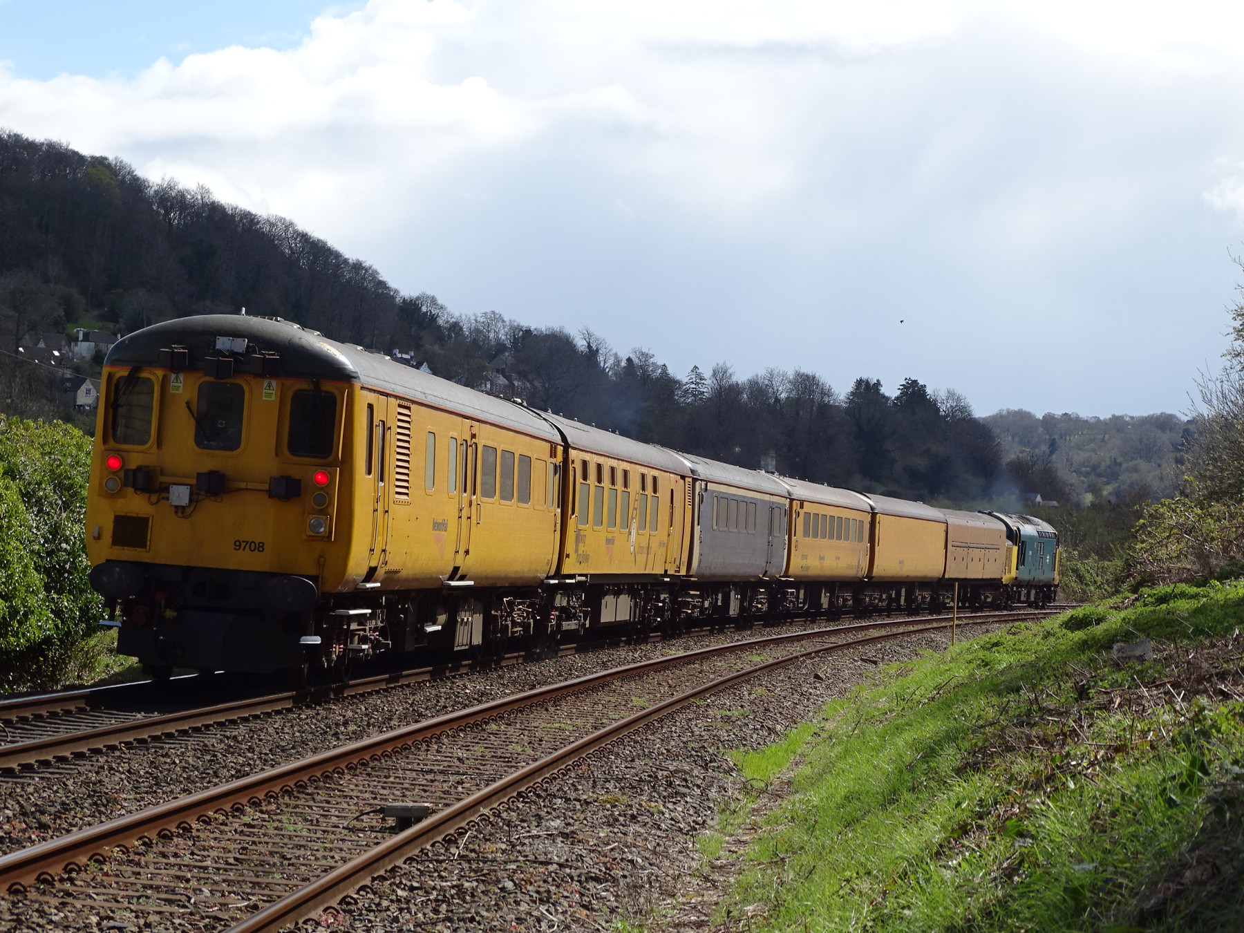 Photo of DBSO 9708 at Stroud (Gloucs) — trainlogger