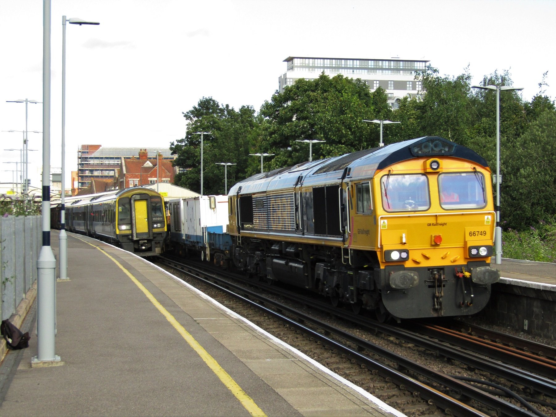 Photo of 66749 at Basingstoke — trainlogger