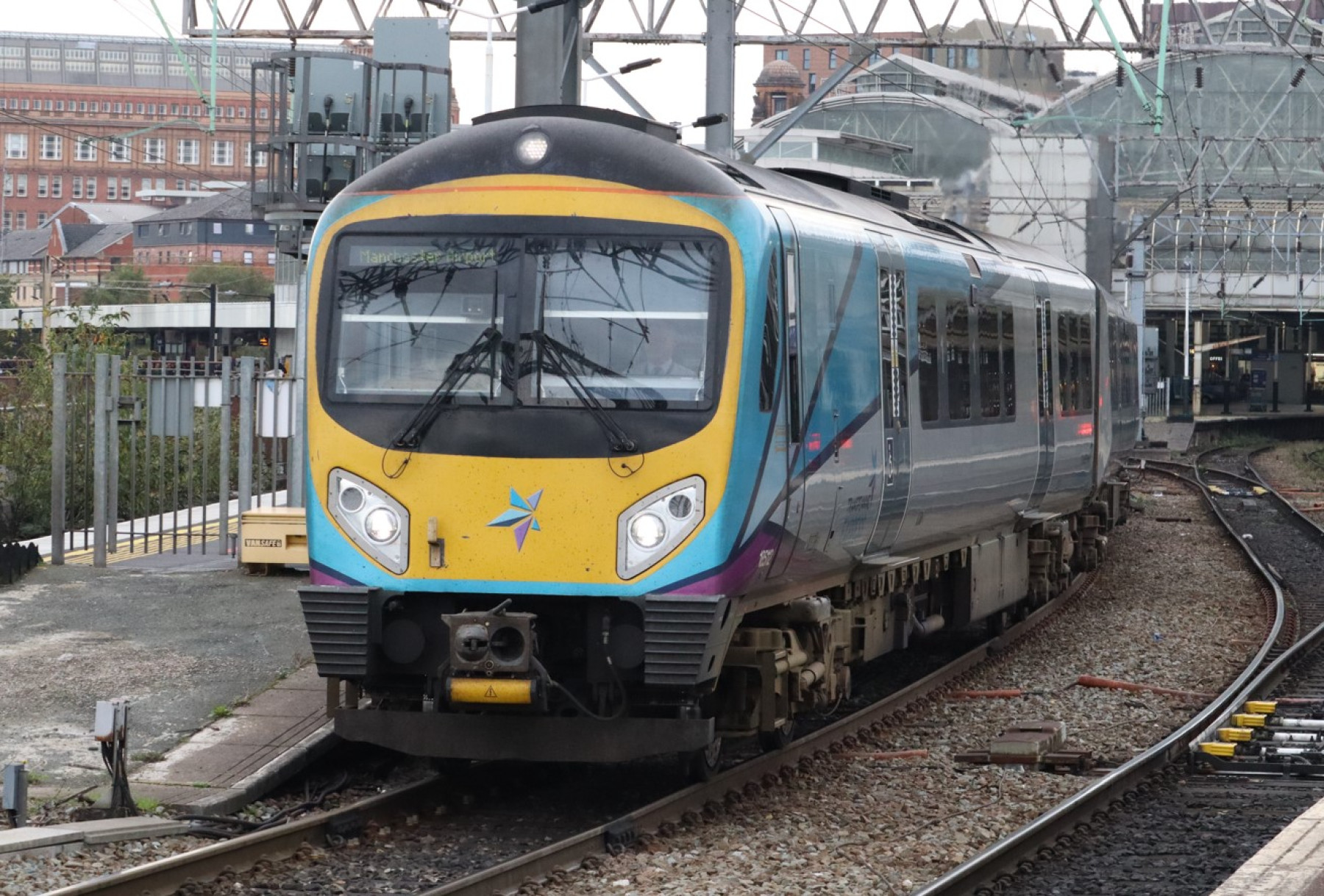 Photo of 185112 at Manchester Piccadilly — trainlogger