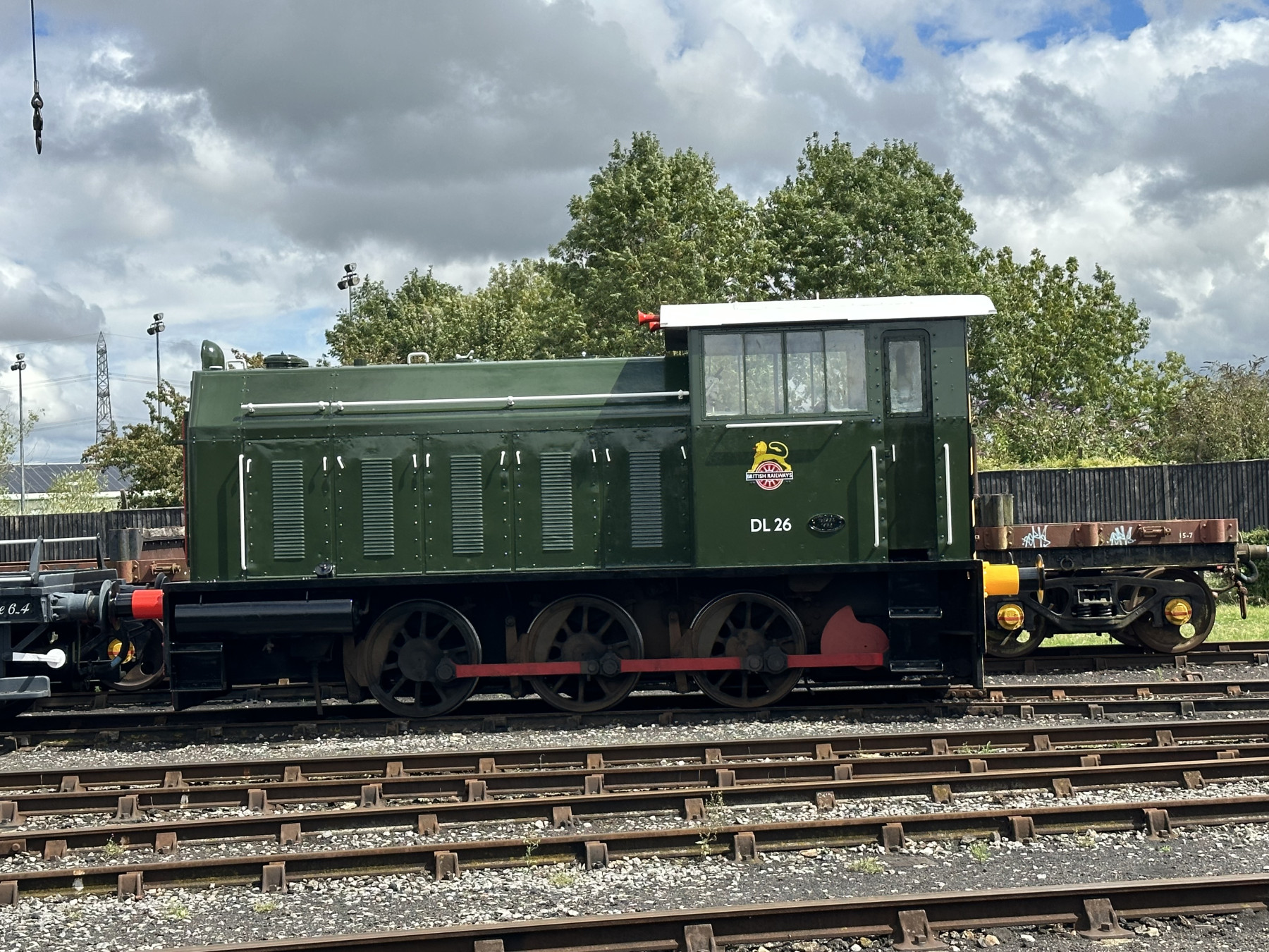 Photo of DL26 at Didcot Railway Centre — trainlogger