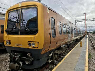 323216 - Class 323 / EMUs — trainlogger