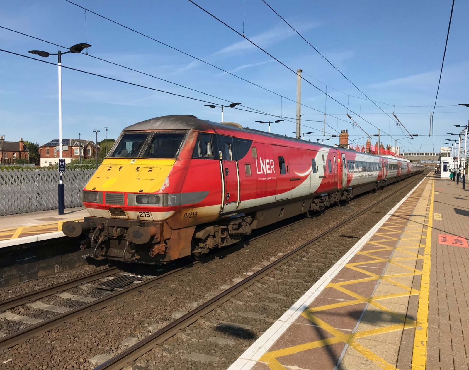 Photo of 82213 at Newark North Gate — trainlogger