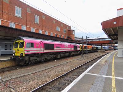66587 - Class 66 / Locomotives — trainlogger