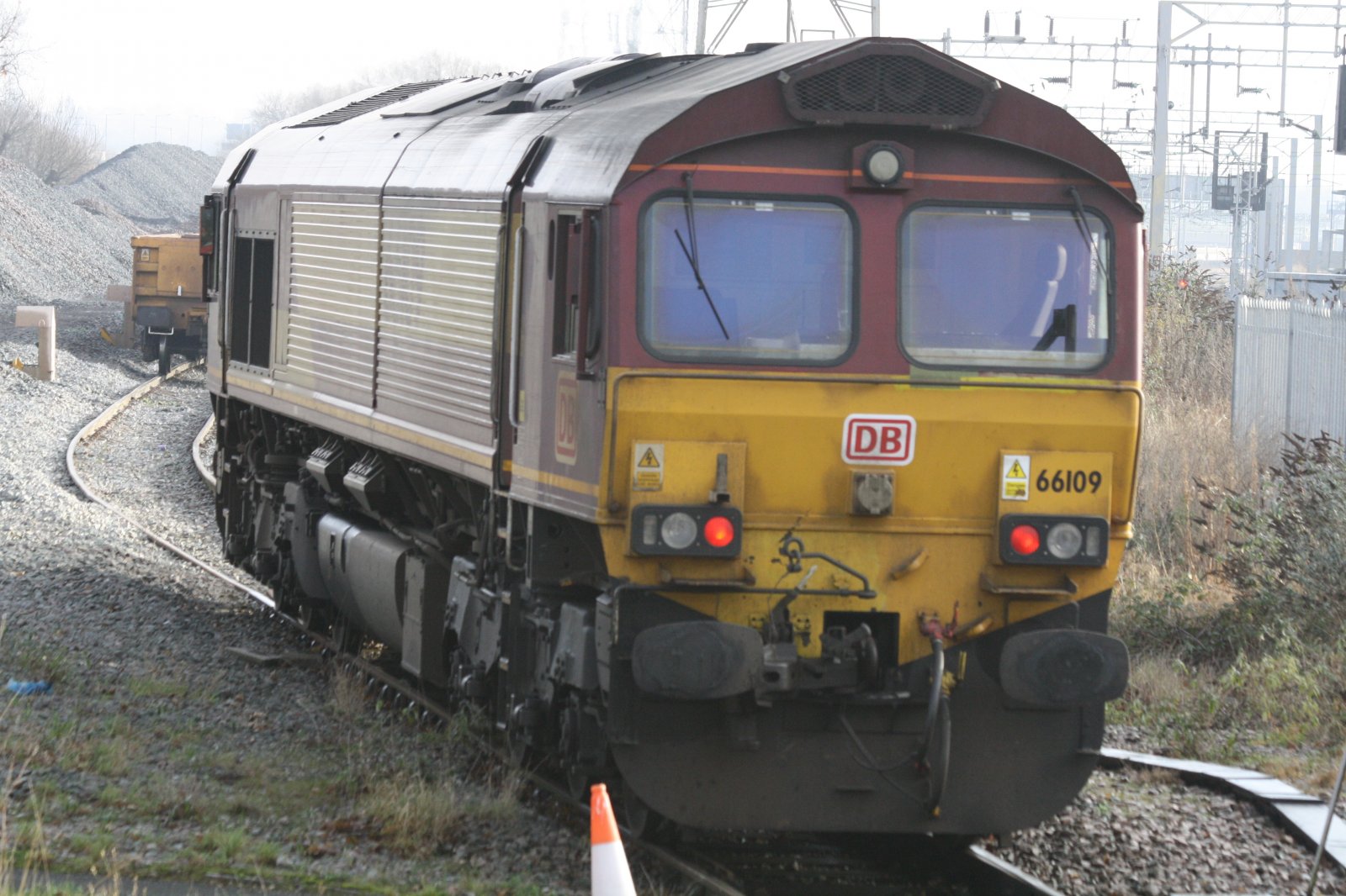 Photo of 66109 at bescot stadium+yard — trainlogger