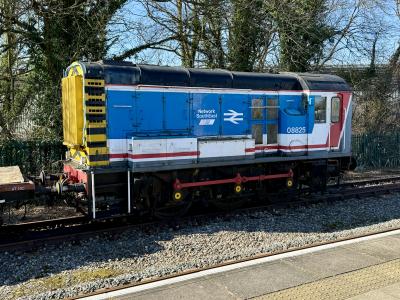 08825 - Class 08 / Locomotives (shunters) — trainlogger